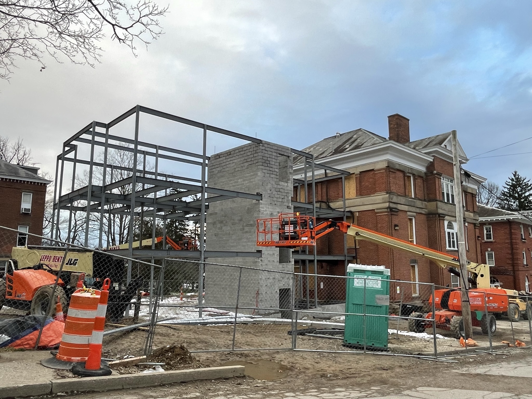 Denison faculty housing planned on north side of Granville, shuttered ...