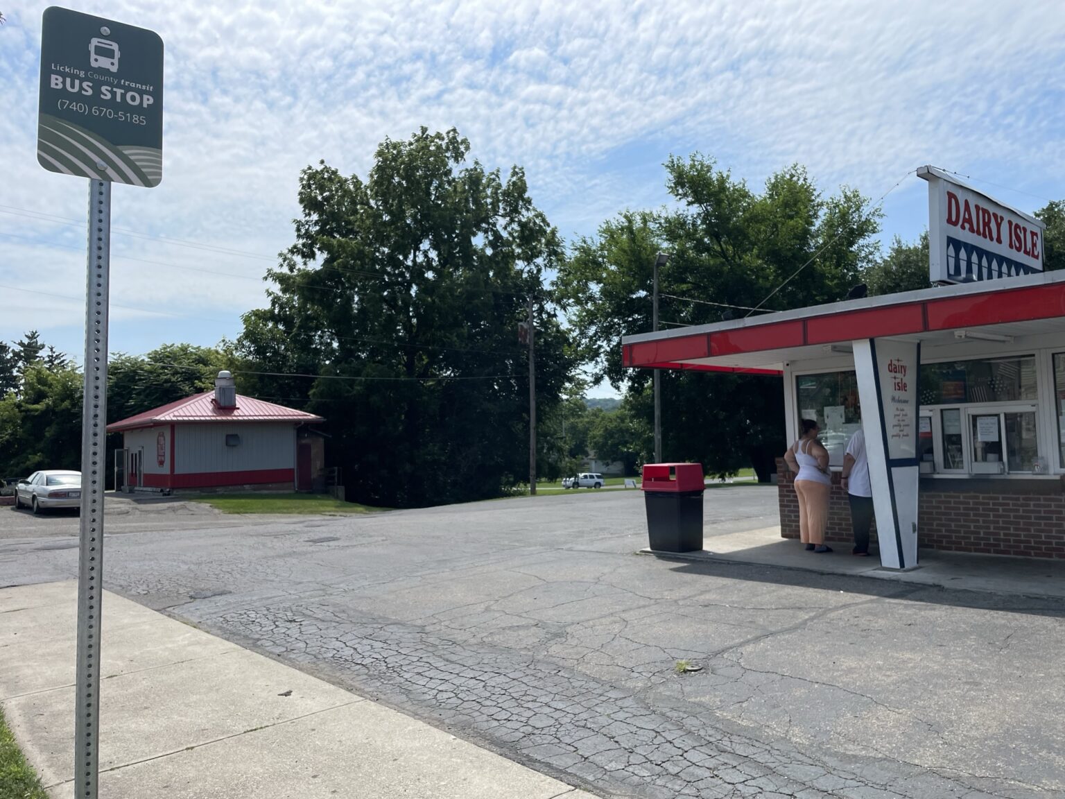 Bus service between Newark and Granville, including a stop at Denison ...