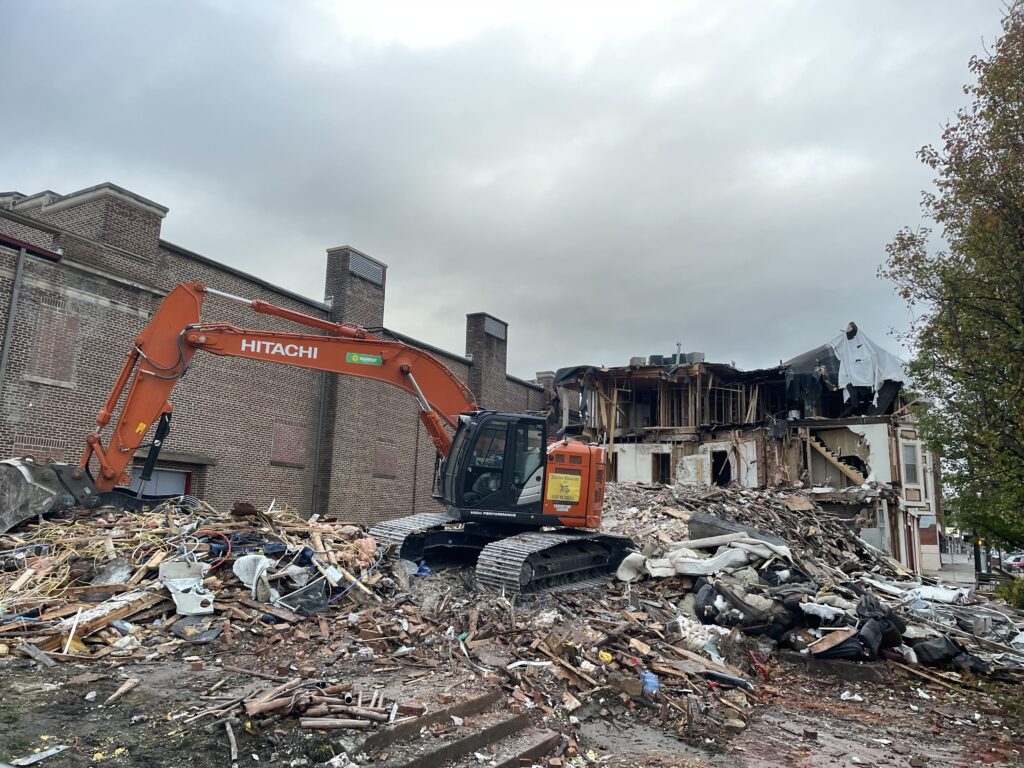 Fire-damaged Avalon Building soon will be a memory - The Reporting ...