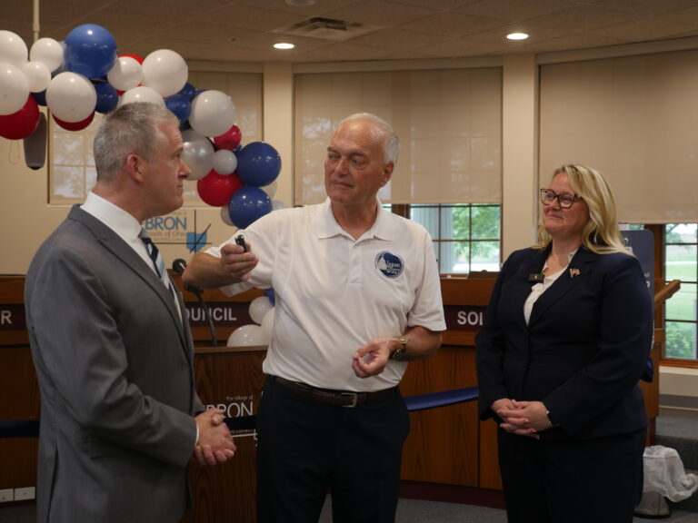Licking County Transit celebrates its newest route serving Buckeye Lake ...