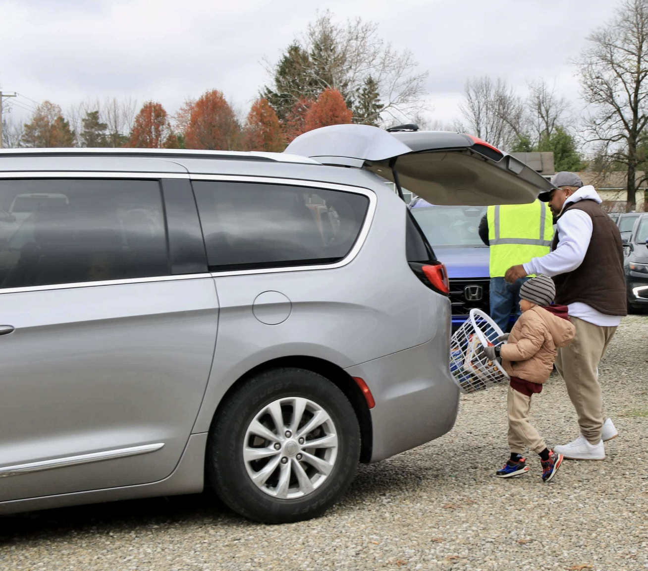 Pataskala native to distribute 400 Thanksgiving meals ahead of holiday ...